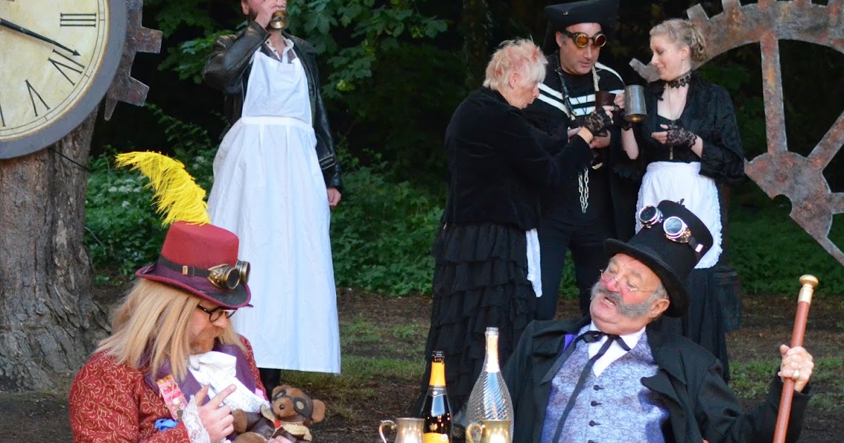 Teesdale Mercury: Steampunk Shakespeare wows the crowd