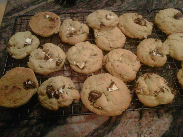 The Cooking Writer's Block: Dark Chocolate Mint Three Musketeers Cookies