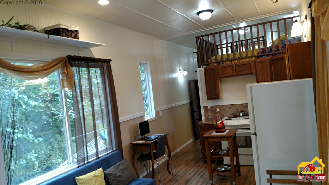 TINY HOUSE TOWN: The Country From Pint Sized Home