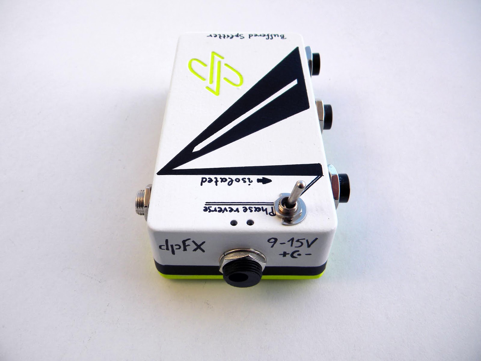 Buffered Splitter, Isolated (Active) - dpFX Pedals