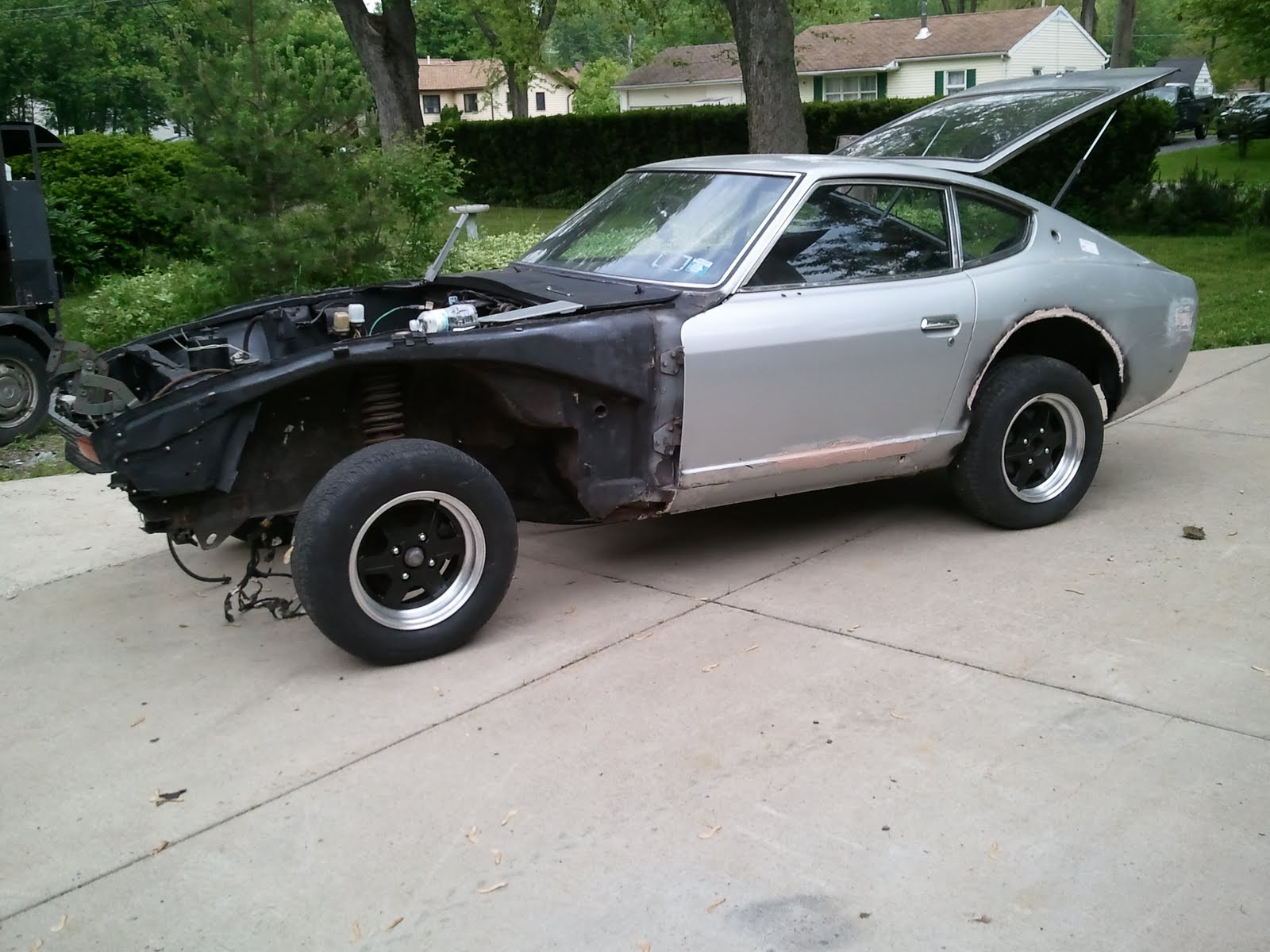 Rob's 280z project for /o/: Frame rail and floor replacement part 3 ...