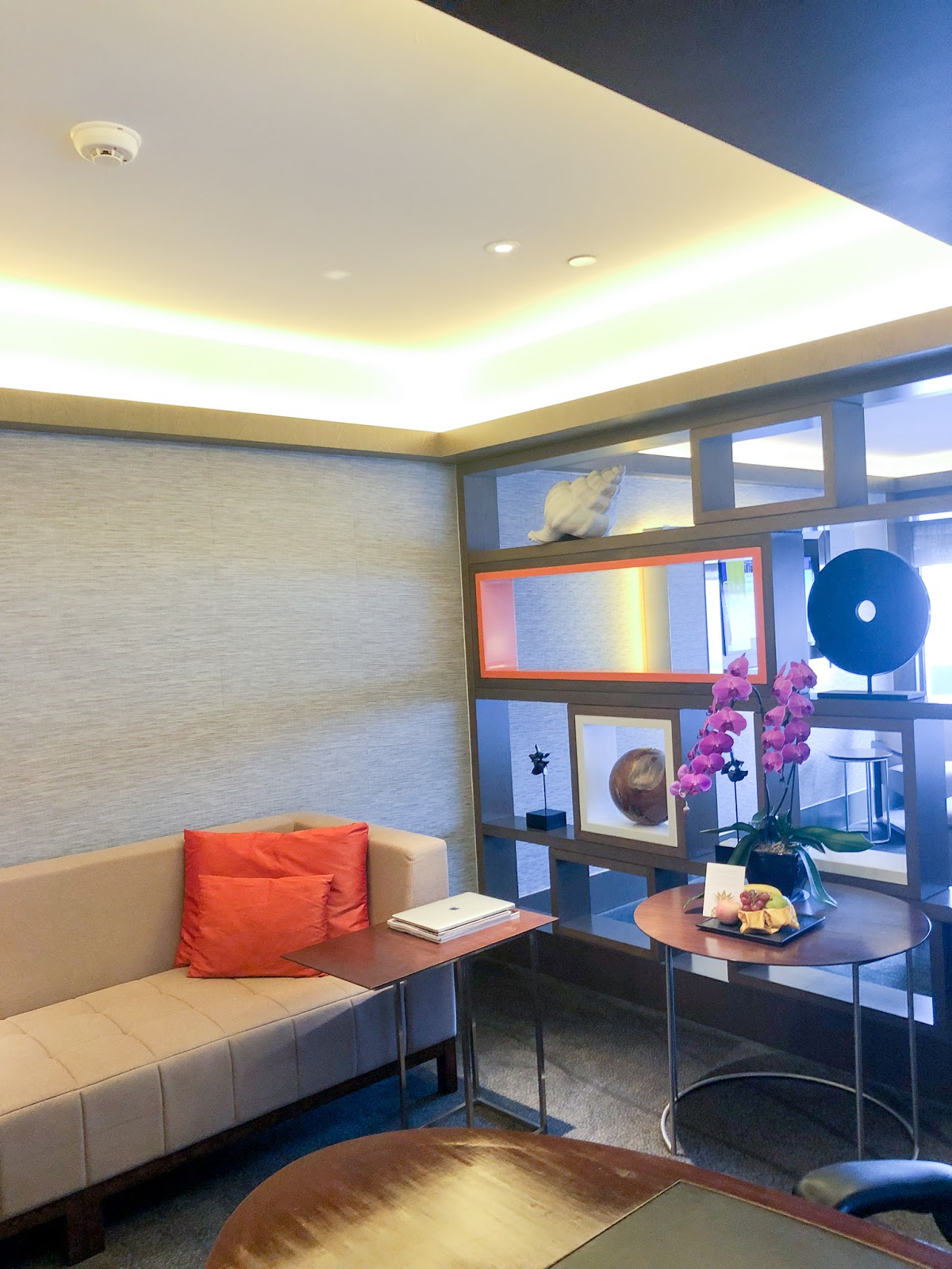 Pan Pacific Singapore Pacific Harbour Studio Room Review | OUR TRAVEL ...