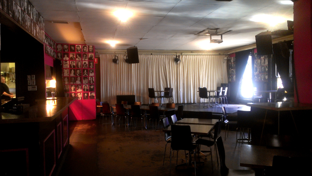 Sydney Pub List: Foreign Correspondent: Edinburgh Castle, Adelaide