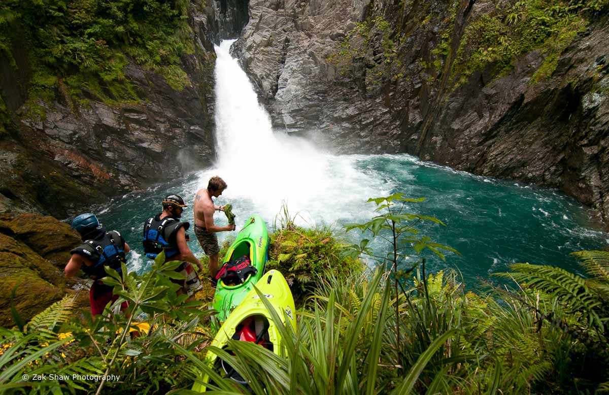 PASSION4ADVENTURE: The first descent of Toaroha Canyon, New Zealand