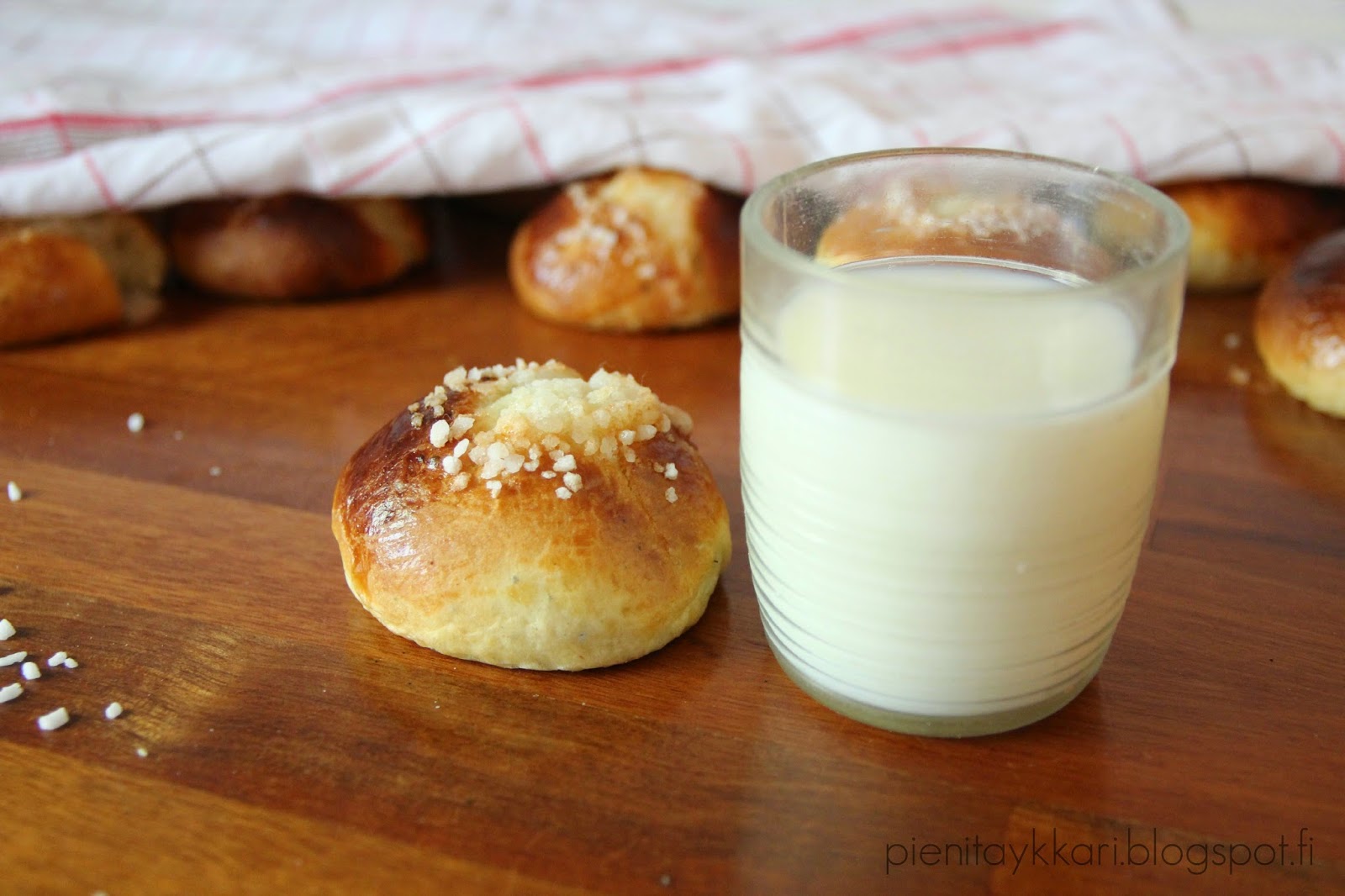 Täykkäri: Pullaa perinteisesti