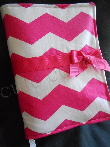Cute Covers: Pink Chevron Bible Cover!