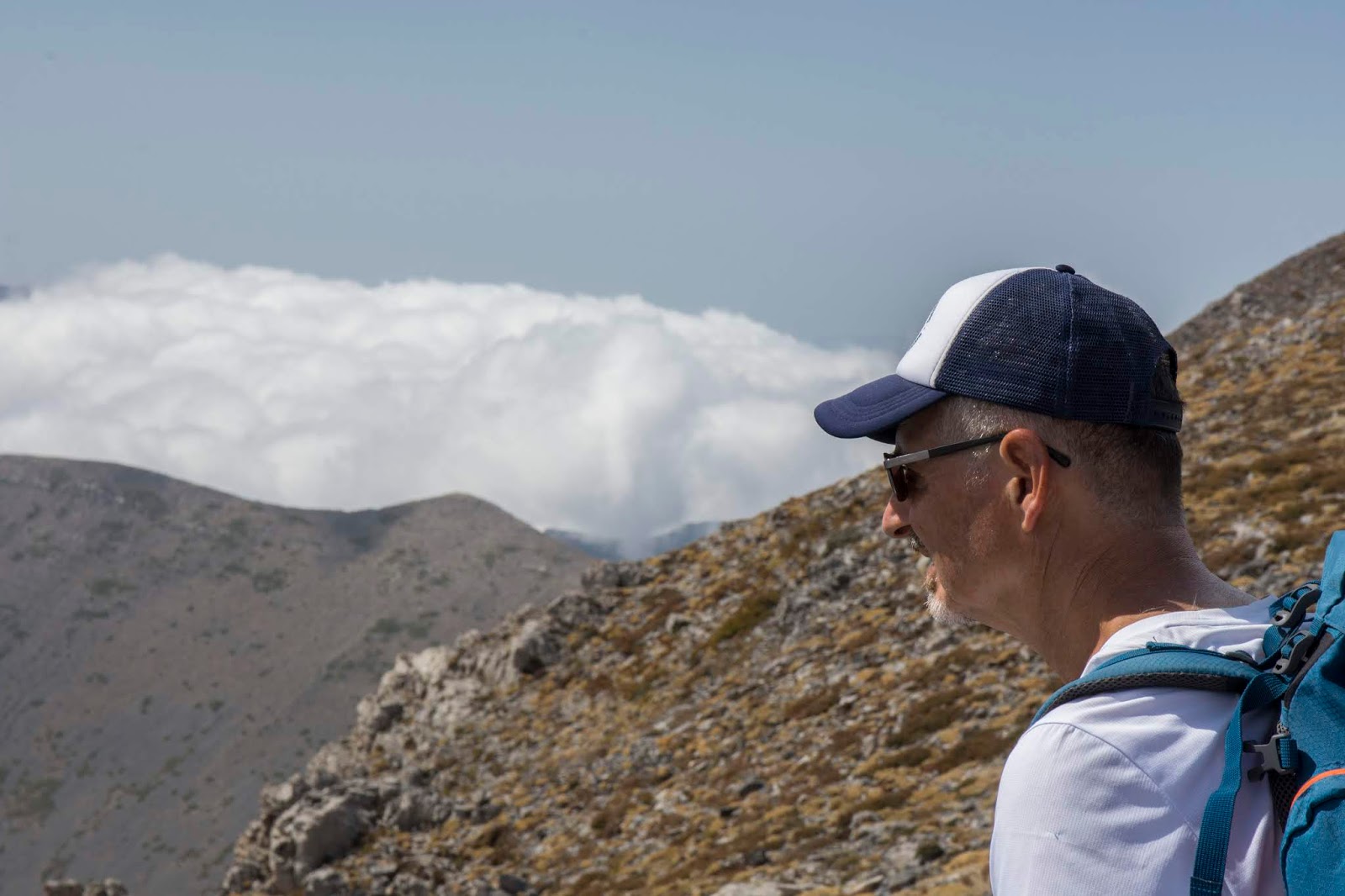 EXPLORE MOUNTAINS: ΔΙΑΣΧΙΣΗ ΛΕΥΚΩΝ ΟΡΕΩΝ (ΑΜΜΟΥΤΣΕΡΑ-ΞΥΛΟΣΚΑΛΟ)