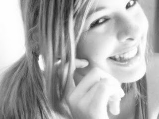 - Fotos Fake Minnie: Mel Kurth