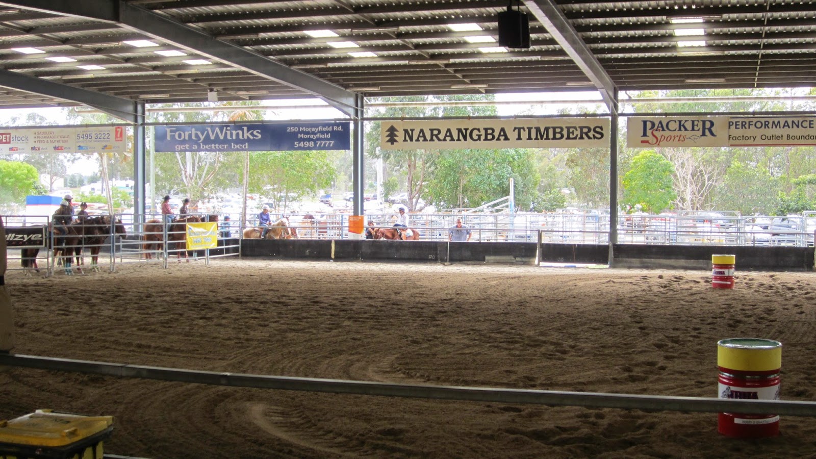 Tami Down Under: Caboolture Market - Rodeo
