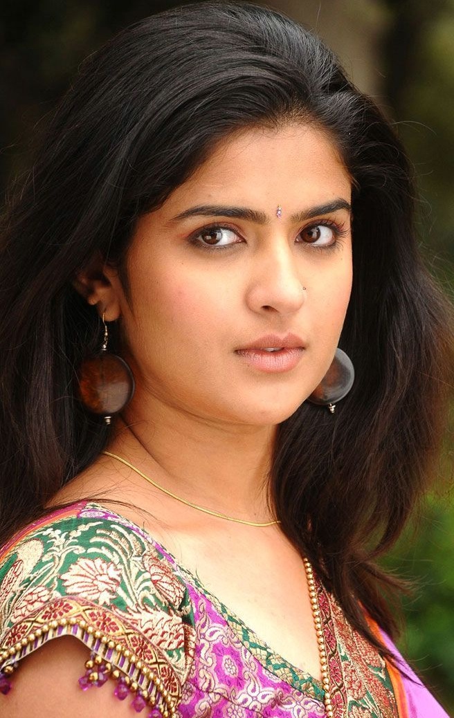 Deeksha Seth | Veethi