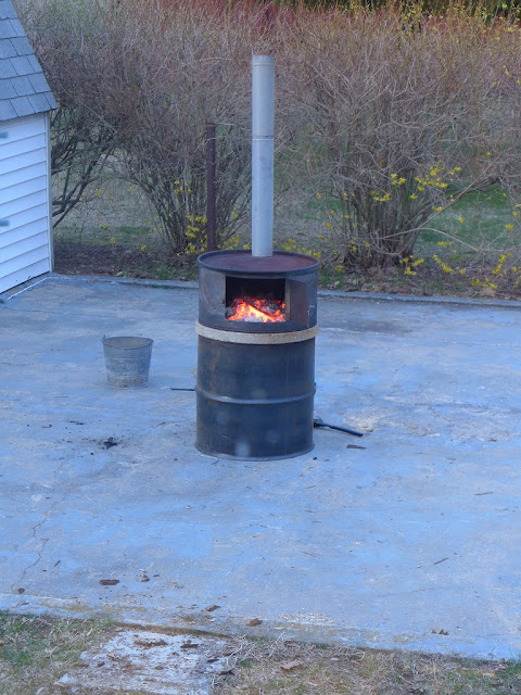 Nails and Sawdust: Hobo Barrel Cooking