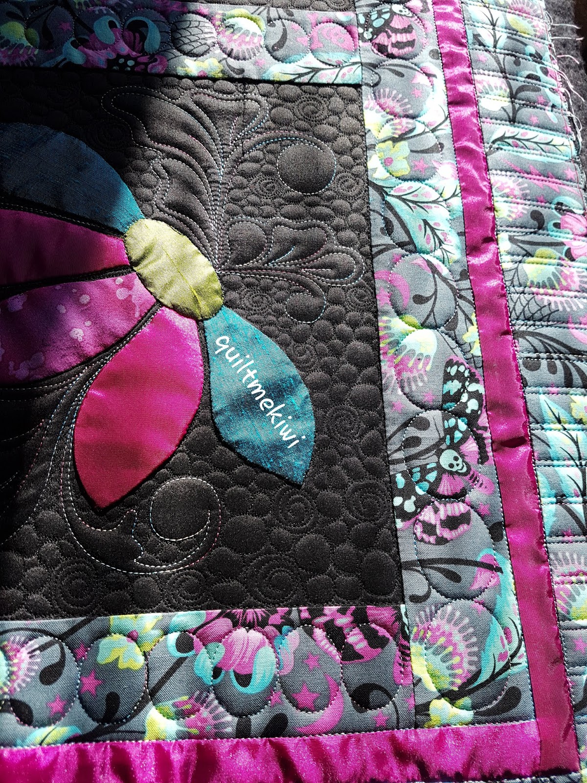 quiltmekiwi: Quilting for Debbie, Diana and Liz...............