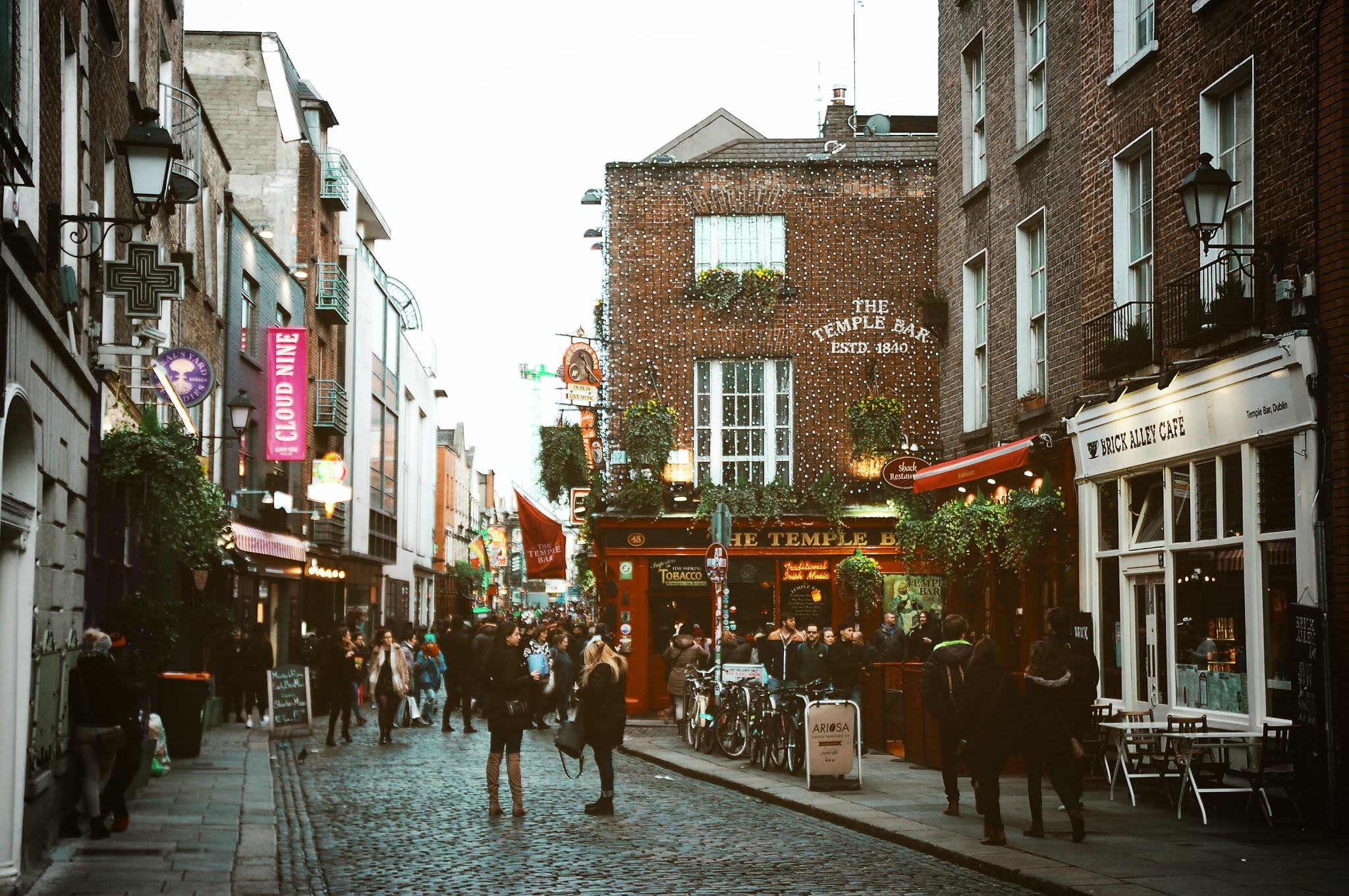 Side Street Style: Weekend in Dublin? 7 things you should do in the city
