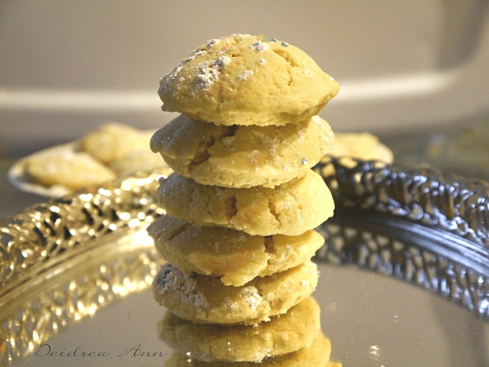 Suzy Homefaker: PRESSED COOKIES