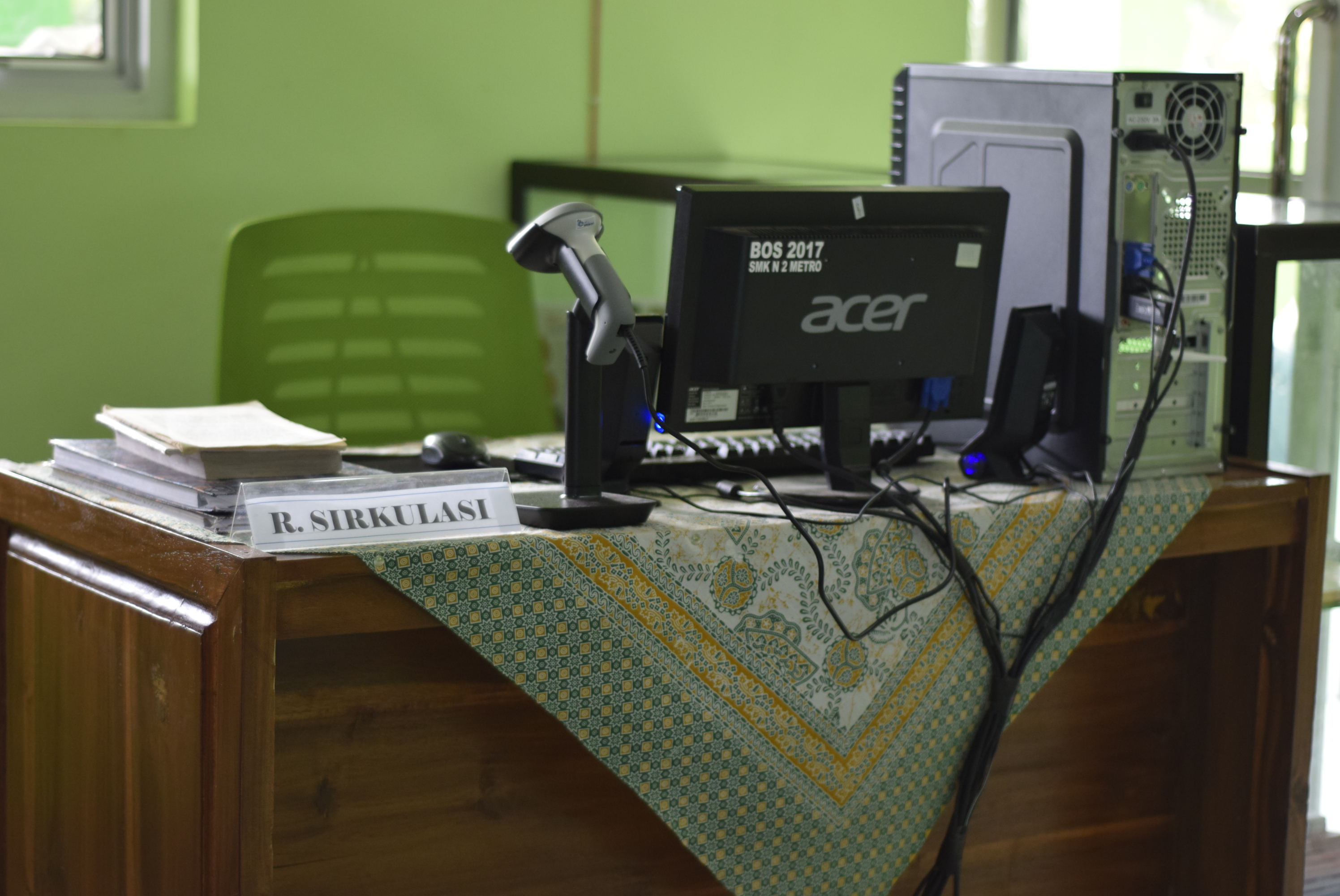 FOTO SARPRAS PERPUS - PERPUSTAKAAN PERINTIS