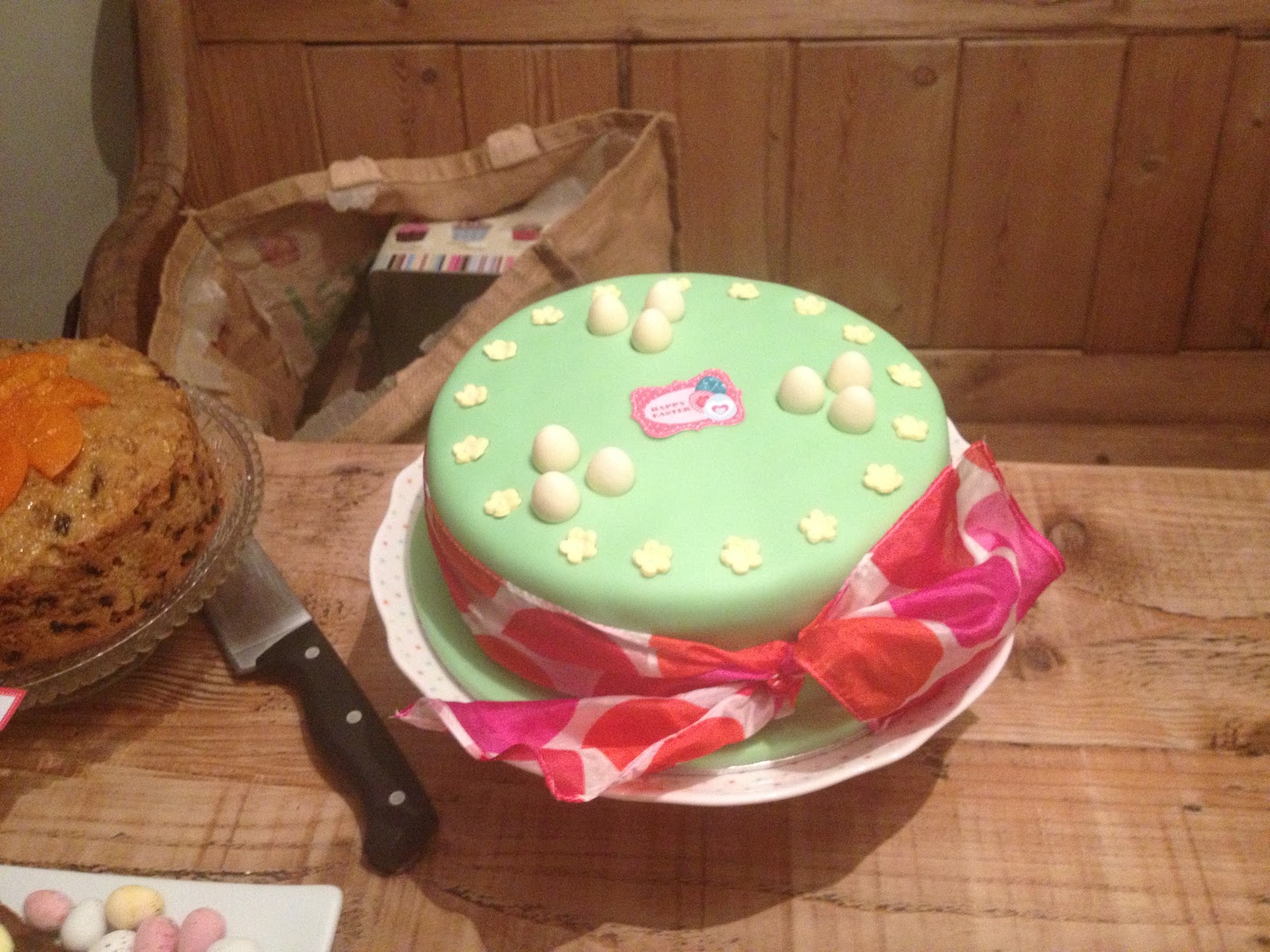 Mrs Bishop's Bakes and Banter: Clandestine Cake Club Bedford - Easter ...