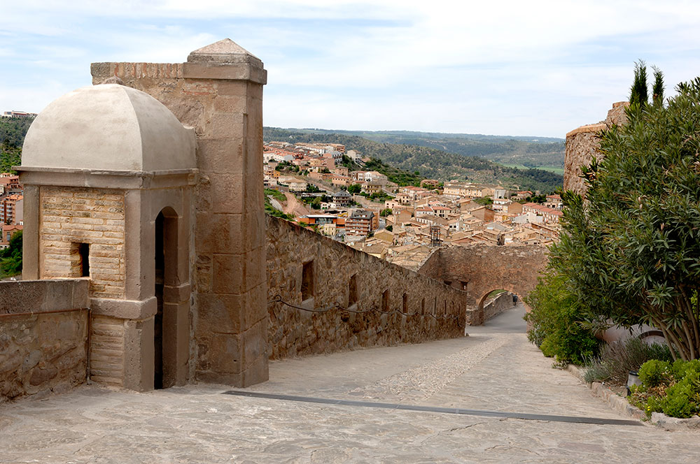 Cardona Castle - a travel guide to the jewel of Catalonia