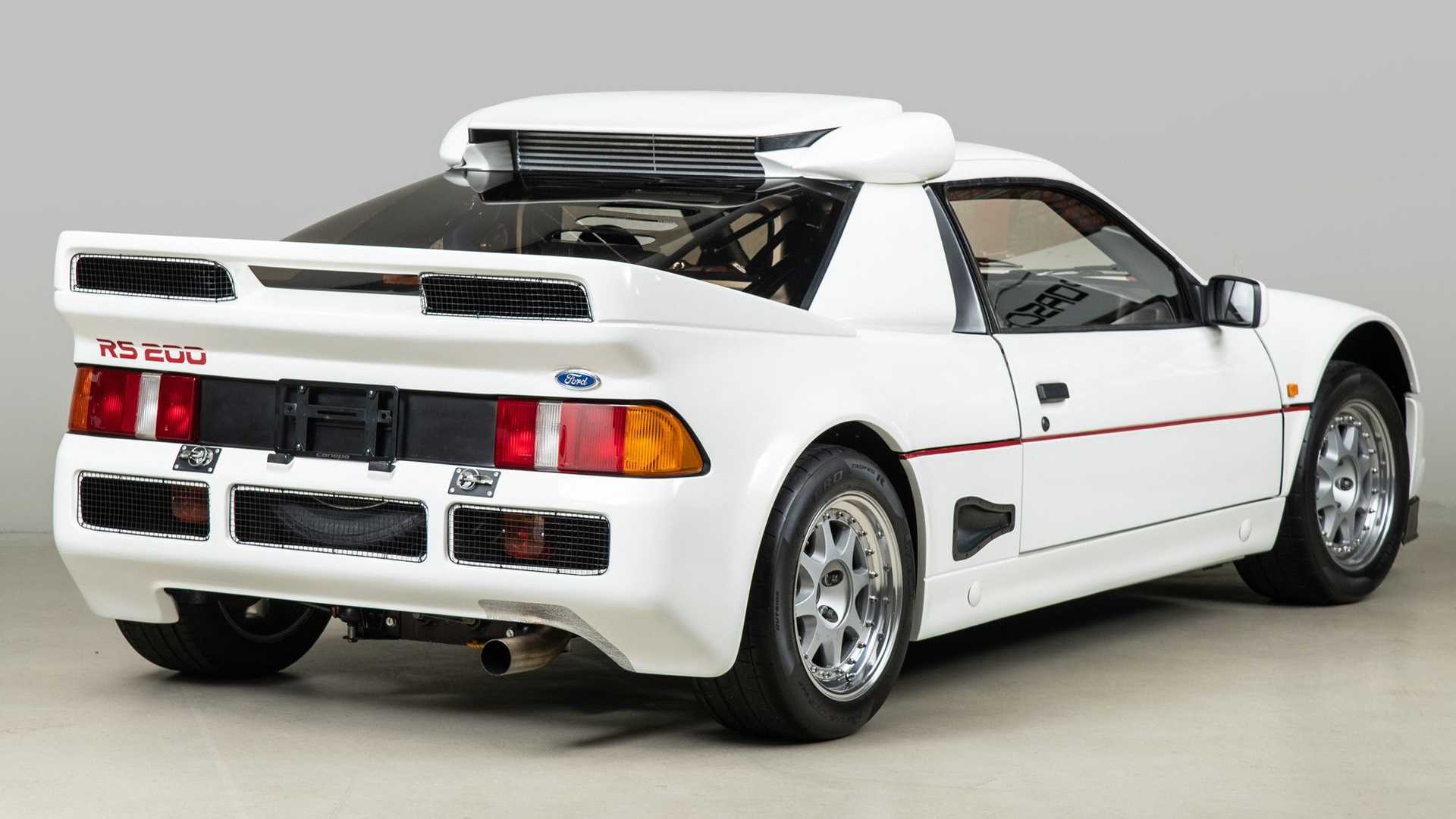 經過大幅現代化改造的稀有1986 Ford RS200正在出售 | SanjiNoir 黑侍樂讀