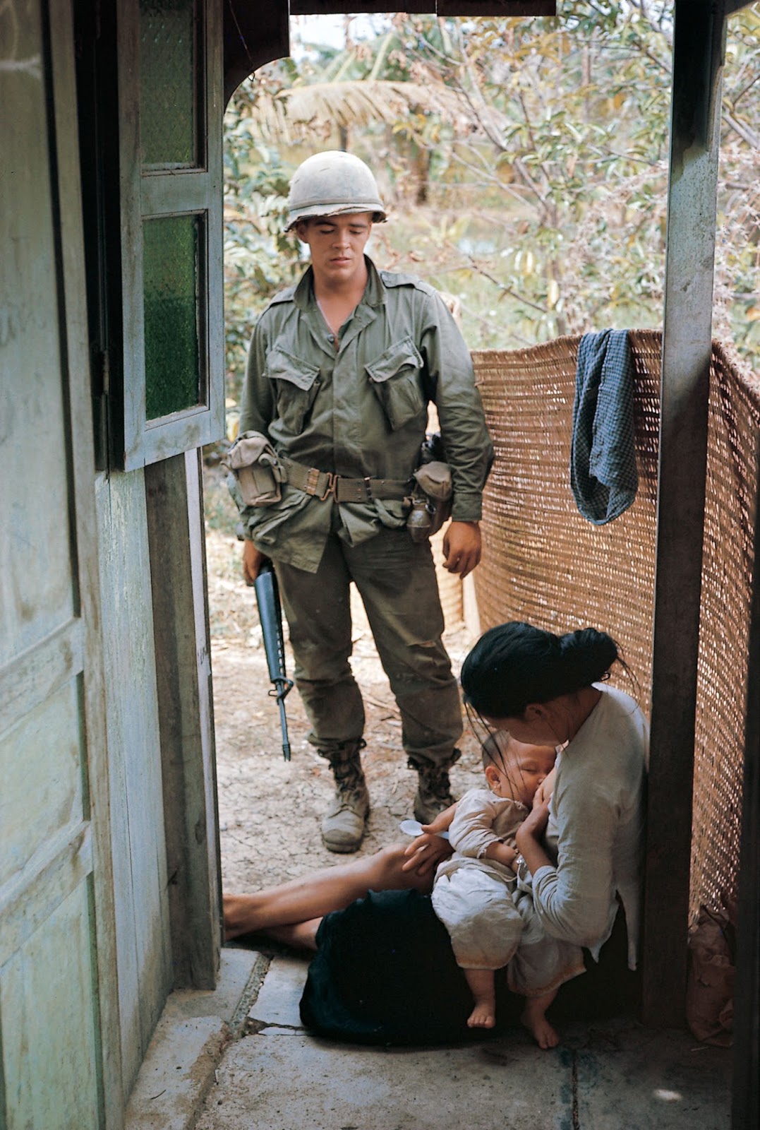Los Grandes Fotografos: Larry Burrows (1926-1971)
