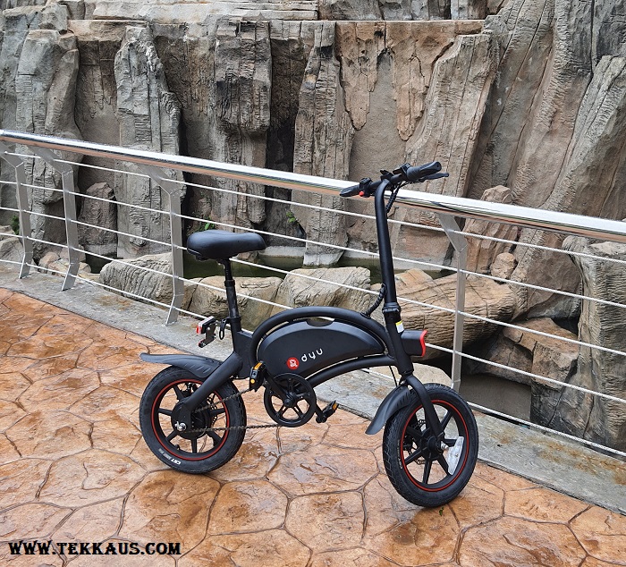 DYU D3+ Smart Foldable Electric Bike Review | Tekkaus® | Malaysia ...