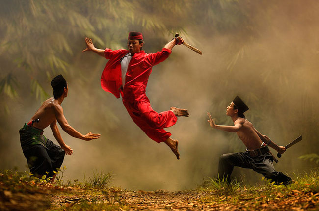 Sejarah Tersembunyi Si Pitung, Ksatria Mujahid dari Tanah Betawi ...