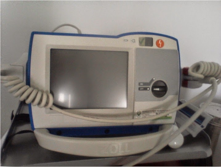 Paper: Defibrilator (Dc-Shock) Zoll R series BSL