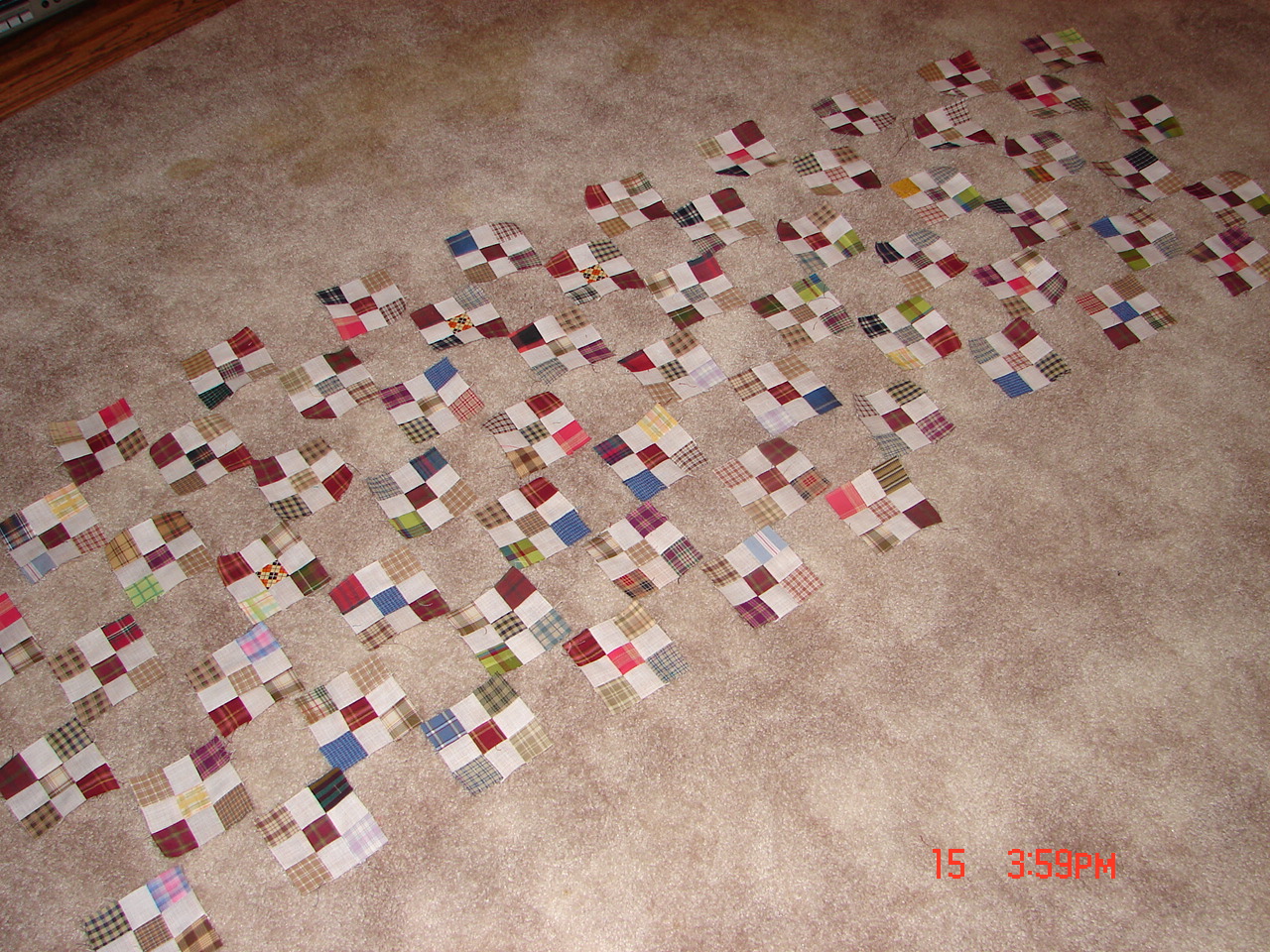 JulieKQuilts: Plaid string quilt along, part. next.!