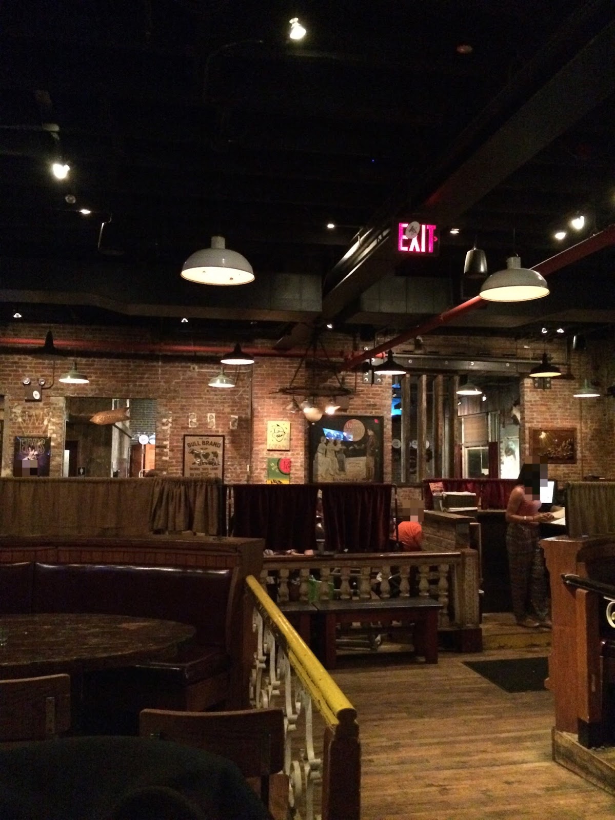 Dino Poutine From Dinosaur Bar-B-Que / ダイナソー バーベキューのダイノ プーティン ~ I'm ...