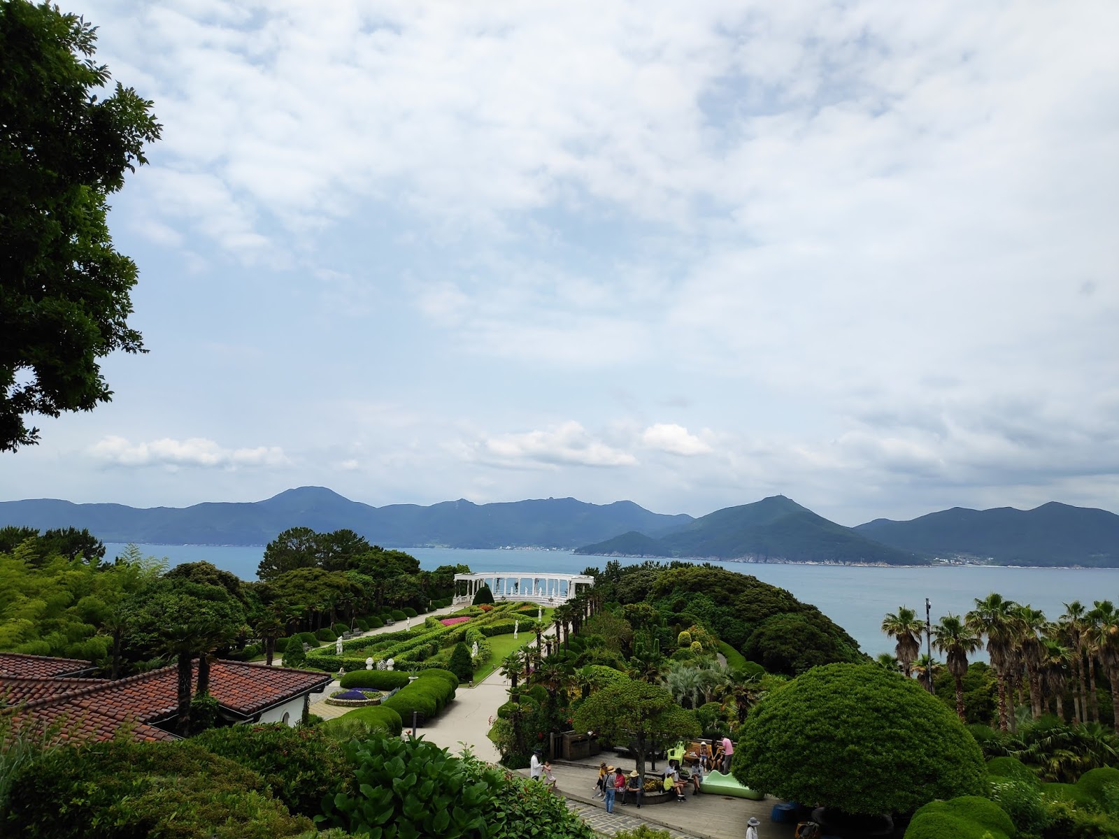 Betty's Journey: Geoje Island Day Tour : Windy Hill and Oedo Island