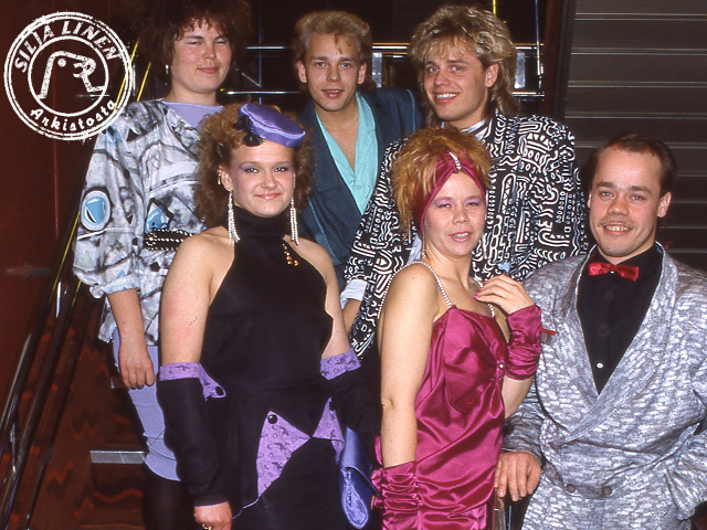 Merellä @ www.valkeatlaivat.net : Sally Line - m/s Sally Albatross