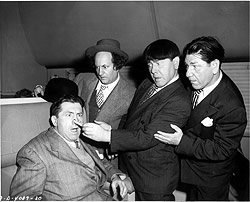 A TRIP DOWN MEMORY LANE: CURLY HOWARD: THE TRAGIC STOOGE