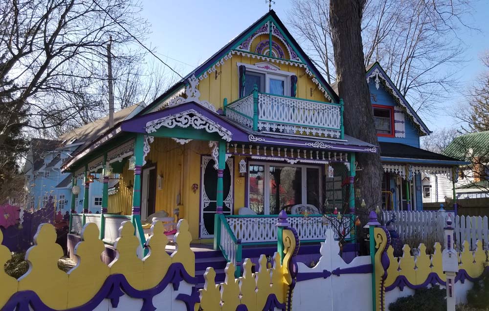 Toronto Grand Prix Tourist - A Toronto Blog: Grimsby Painted Ladies - A ...