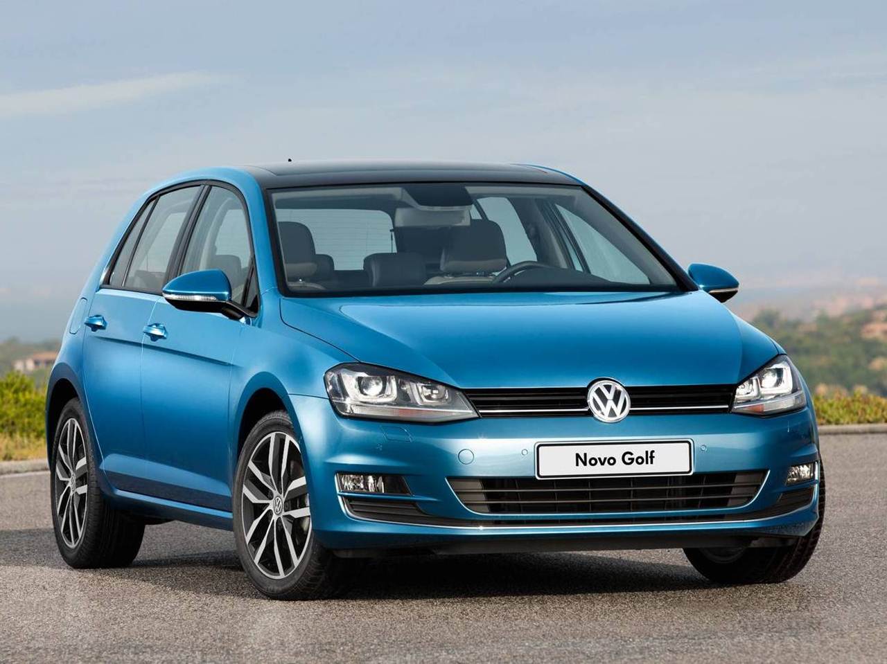 Golf e Fox são eleitos os carros do ano 2014 no Brasil