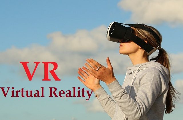 What is Virtual Reality and How VR Technology Works| Top 15 Best VR ...