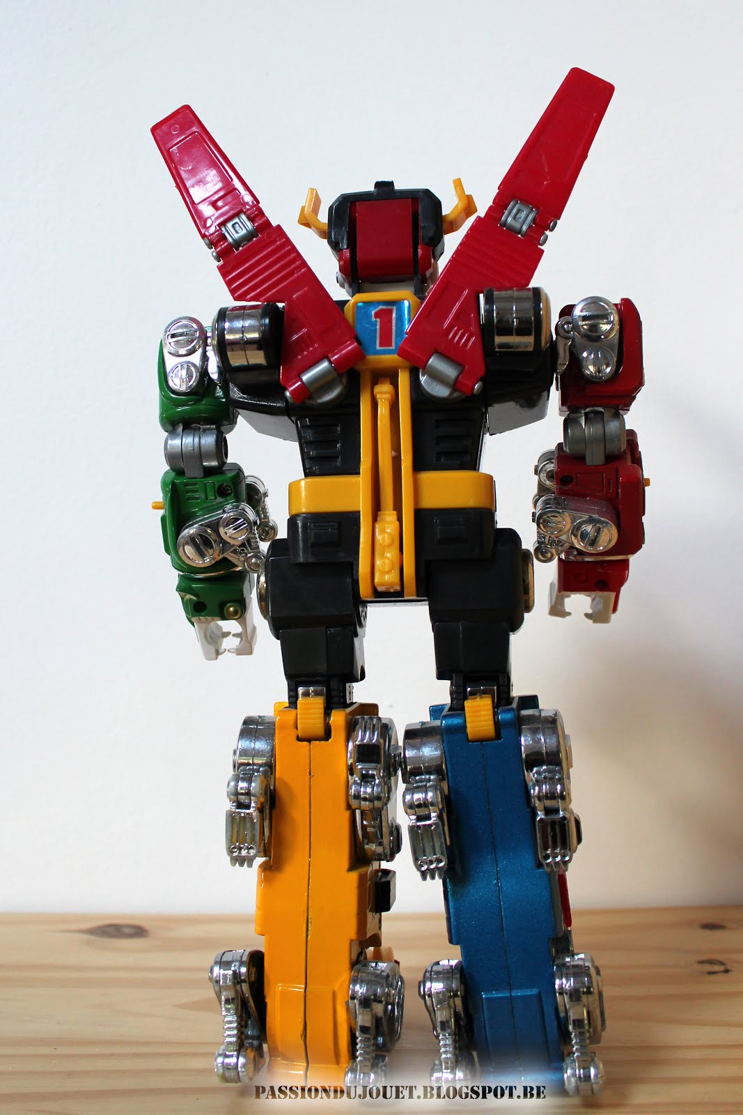 COLLECTIONNEUR DU JOUET: VOLTRON aka Golion ou LionBot