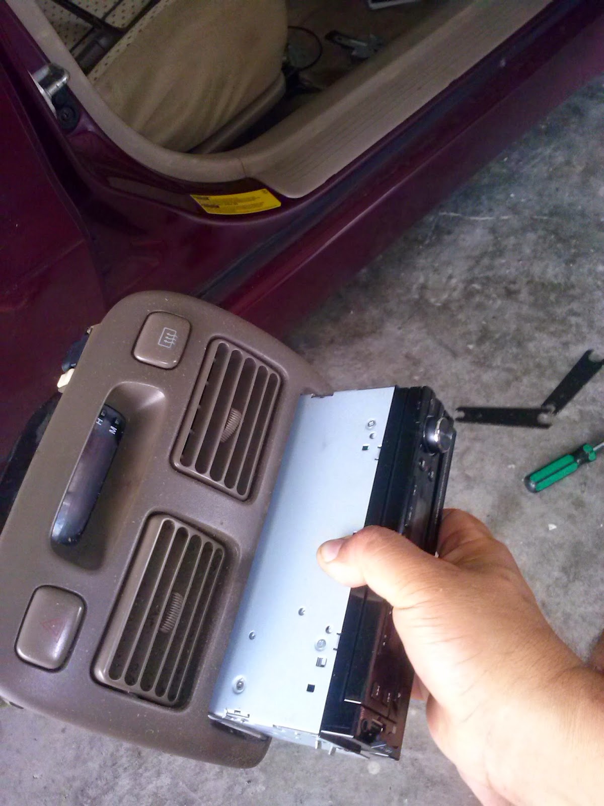 Corolla DIY: DIY 8th Gen Corolla Modification Stereo Install