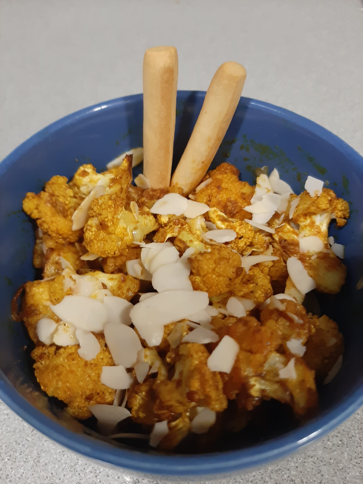 misrecetasylasdemisamigas: Coliflor con cúrcuma al horno