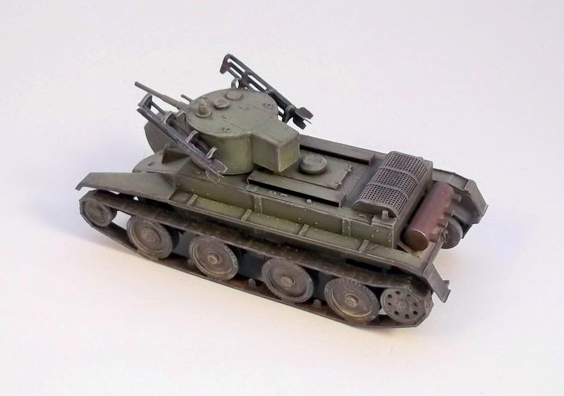 Gulumik Military Models: BT-5 with rocket mounting RS-132 1/72 UM - Gallery