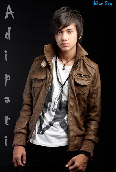 Foto Profil: Adipati Dolken