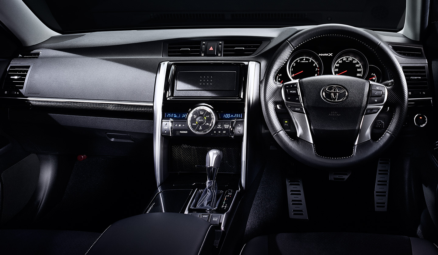 Leopaul's blog: Second-Generation Toyota Mark X - 2017 Minor Change