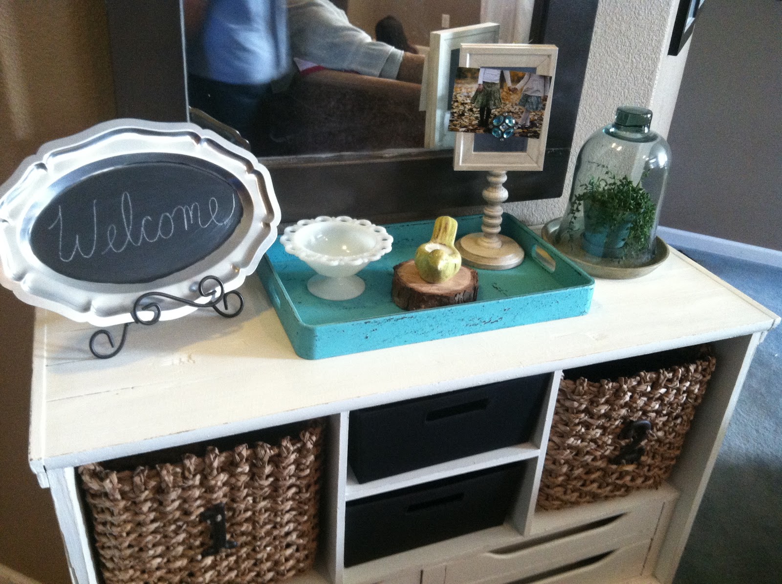 The Baeza Blog: Trash to Entry Table