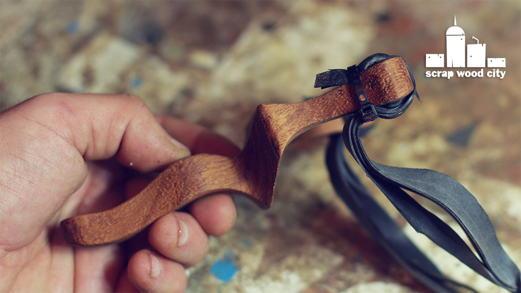 scrap wood city: DIY wooden slingshot