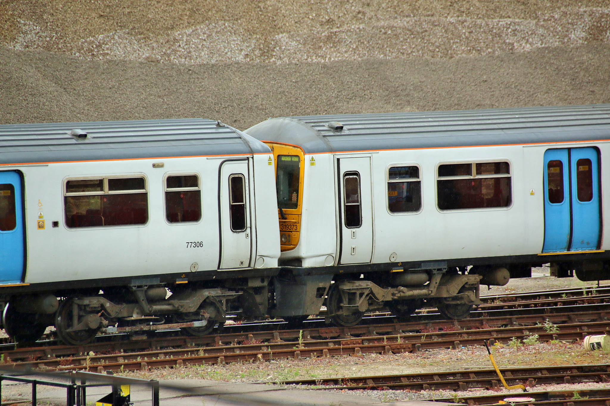 47s and other Classic Power at Southampton: ROG Class 319 delivery to ...