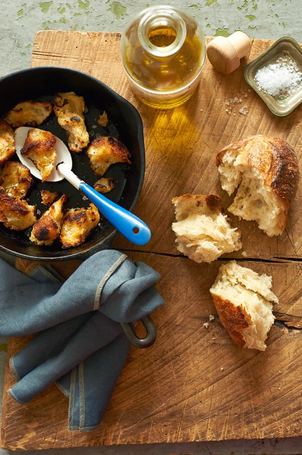 Licking the Plate: Tomatoes: Favorite Panzanella Salad, My Family ...