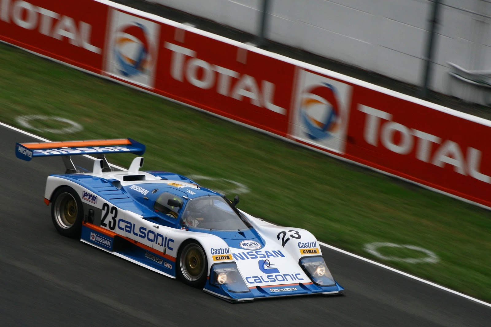 Speed Machines Classic: 1988 | Nissan R88C