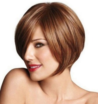 Potongan Rambut Sleek Line Bob dengan Poni Wanita