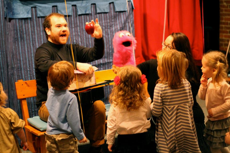 Puppet Showplace Theater: PST Premieres New Interactive Show for Tiny Tots!