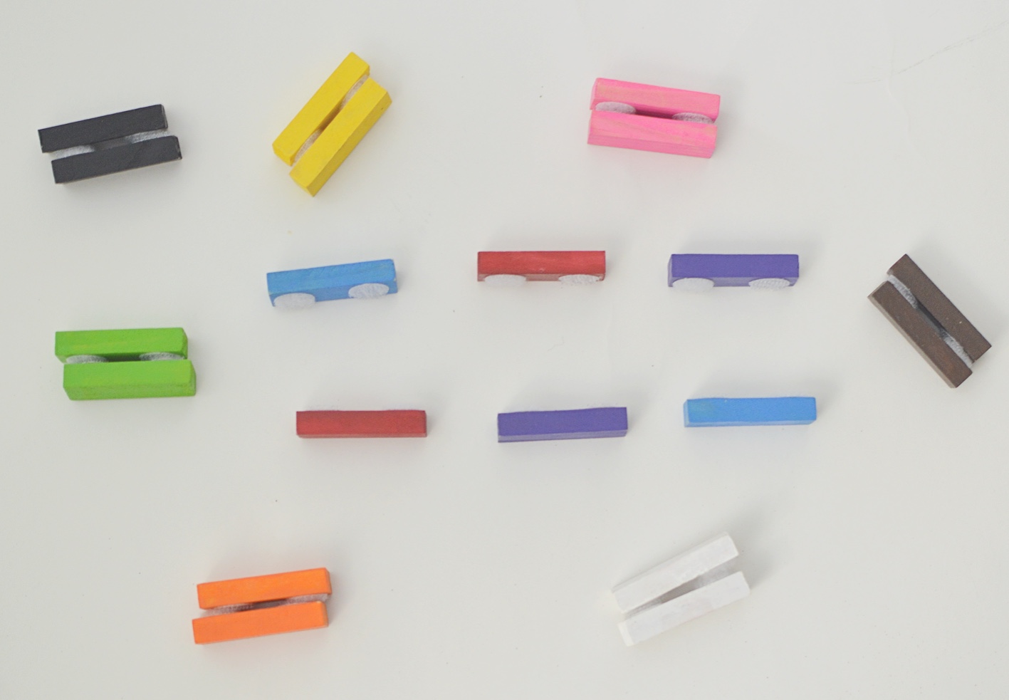 Vikalpah: Make your own toys with hook and loop fasteners(Velcro)