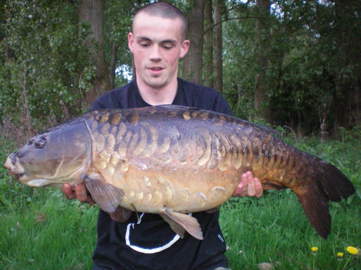 Bristol Carp Angling Centre: May 2011