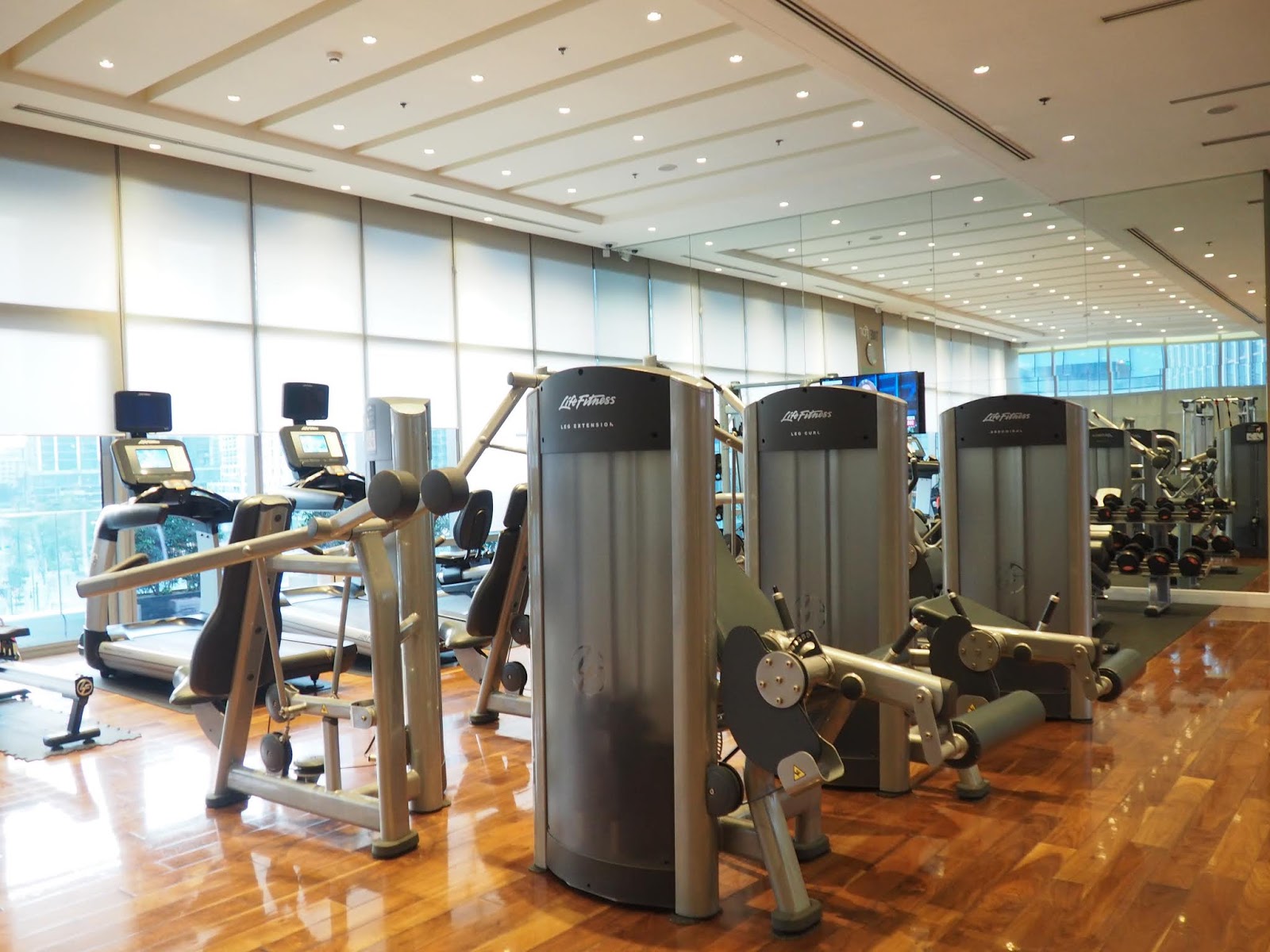 VinaTraveler's Blog: "Ascott BGC Manila", The Most Amazing Luxury ...